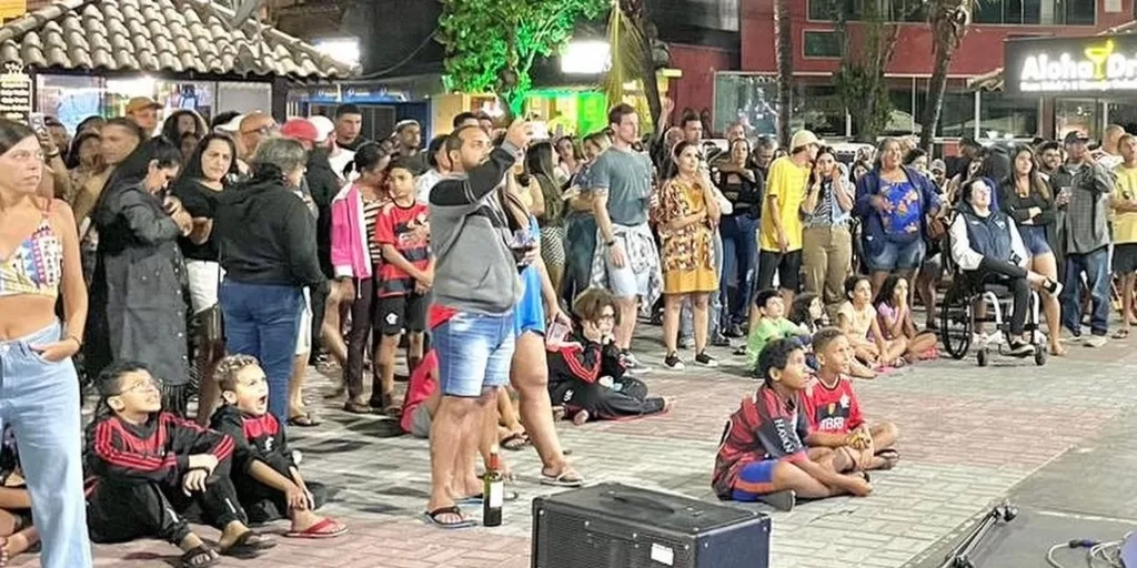 Alexandre Pantoja defende cinturão do UFC com transmissão ao vivo em ...