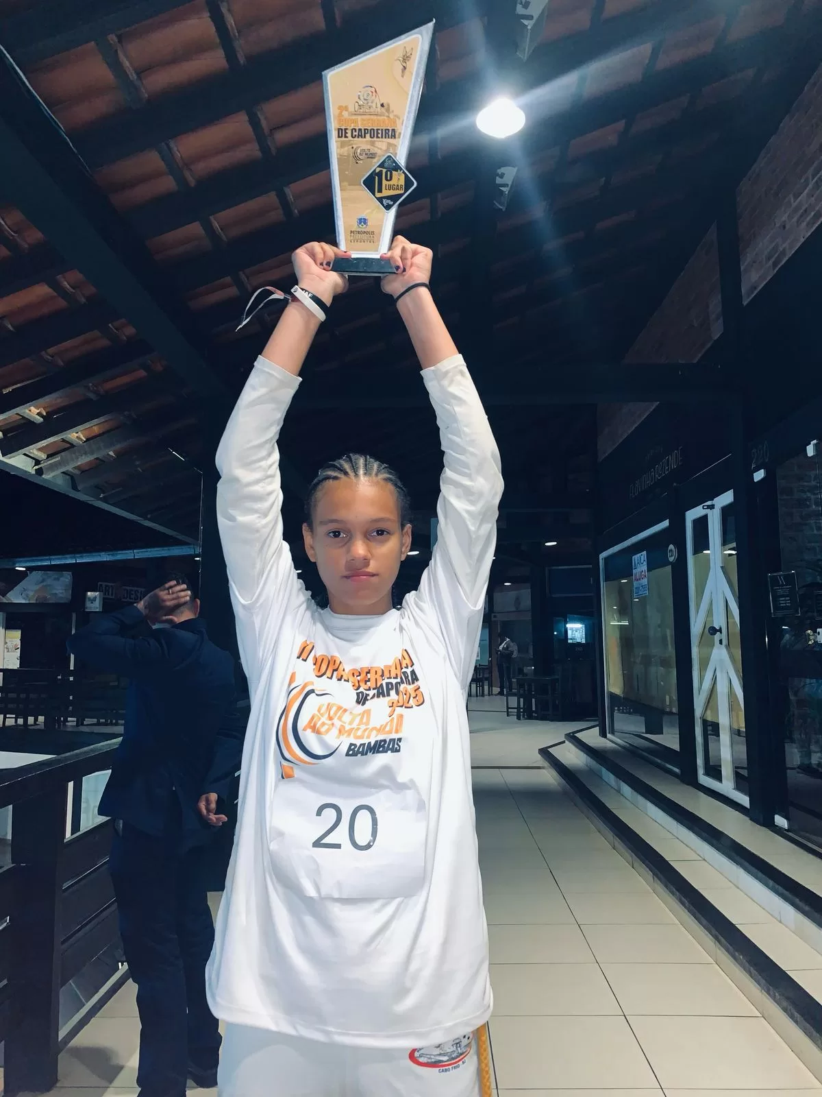 Capoeirista de Cabo Frio conquista vaga no Mundial em Brasília e lança ...